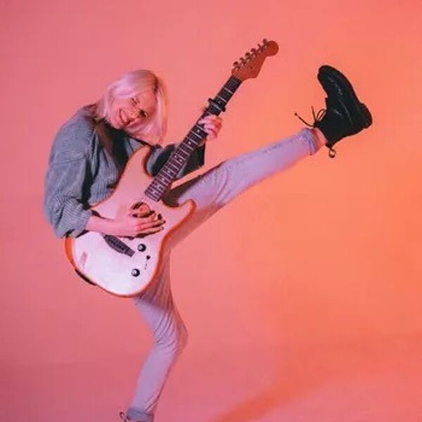 What's On - Red Shoot